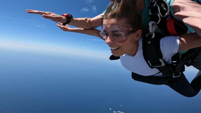 Sydney, Shellharbour: 15,000ft Tandem Beach Skydive - The Experience in Detail