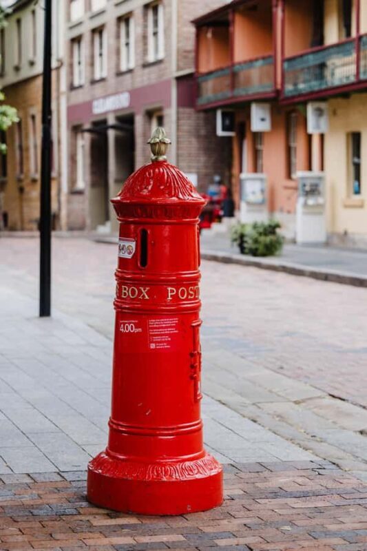 Sydney: The Rocks & Sydney Harbour Guided Walking Tour - Key Points