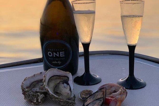 Syracuse Aperitif boat at Sunset island and sea caves - Who Should Consider This Tour?