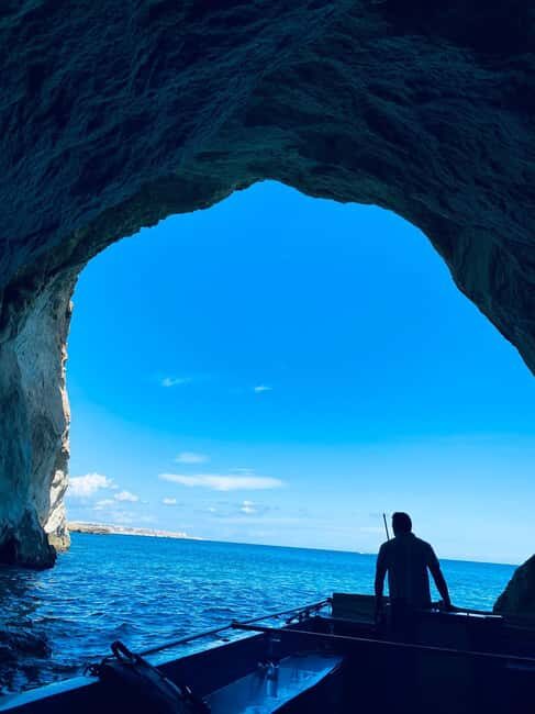 Syracuse: boat tour of sea caves and Ortigia, Papyrus Excursion - Key Points