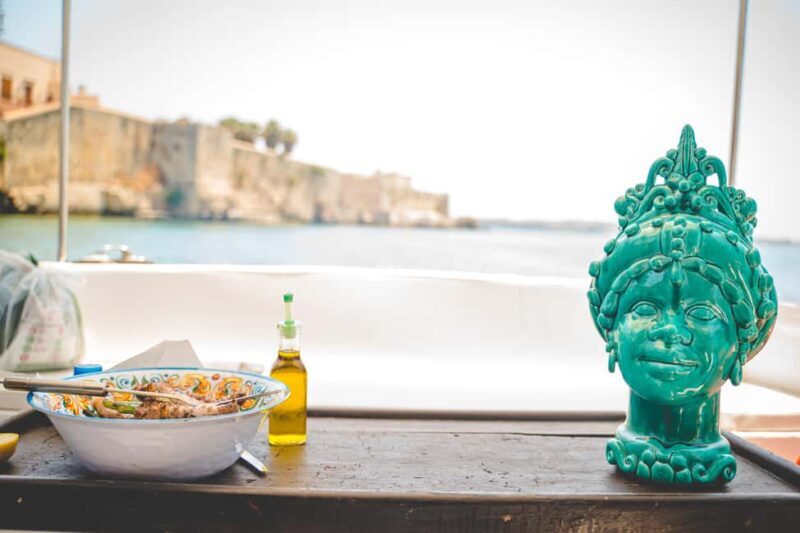 Syracuse: Boat tour with barbeque on board - Key Points