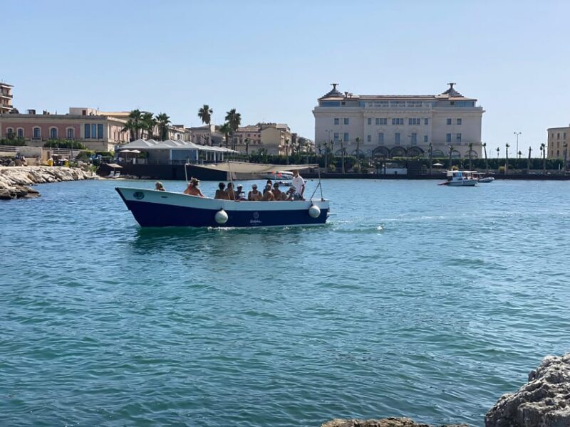 Syracuse: Ortigia and Sea Caves Excursion by Boat - Key Points