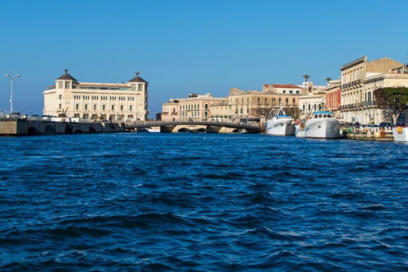 Syracuse: Ortigia Island Boat Tour with Lunch and Wine - An Overview of the Syracuse: Ortigia Island Boat Tour
