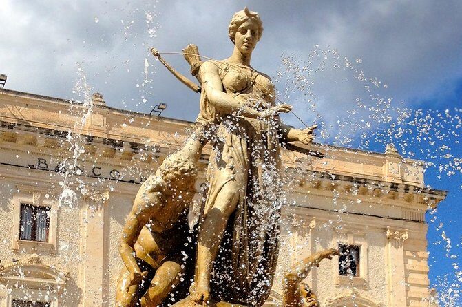 Syracuse, Ortigia & Noto - Transportation, Timing, and Group Experience  