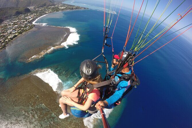 Tahiti: Full Day Tour with Parachute or Paragliding EN - The Sum Up