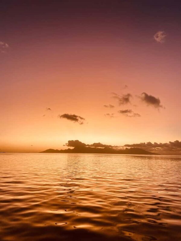 Tahiti island: Sunset cruise - Frequently Asked Questions