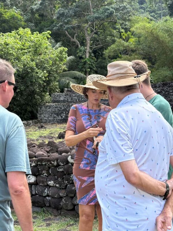 Tahiti: Unique West Coast Half Day Tour with Local Guide - The Sum Up