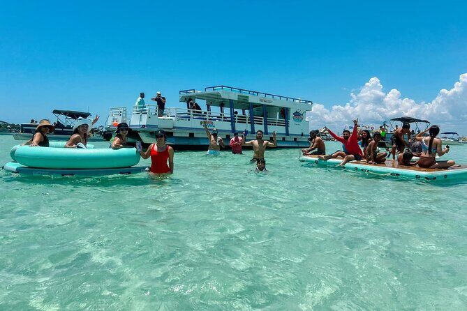 TAILFINS Crab Island up to 48 passengers(3HRS. PRIVATE) - Key Points