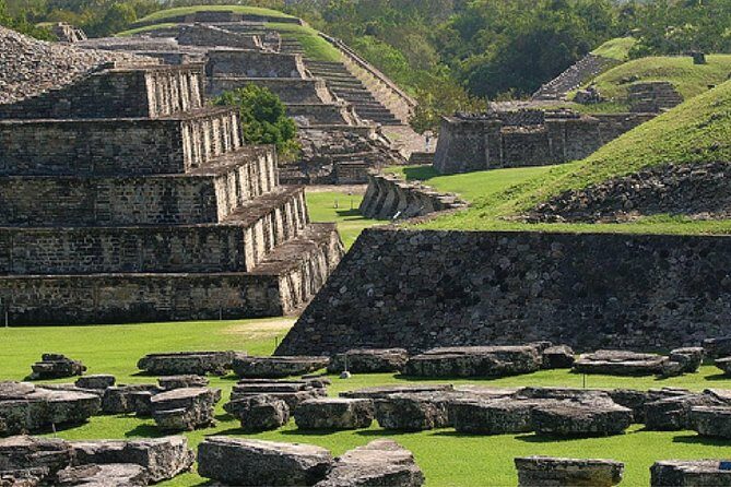Tajin And Papantla Tour From Veracruz Or Boca Del Rio. Fast way - Discovering the Archaeological Marvels at El Tajín