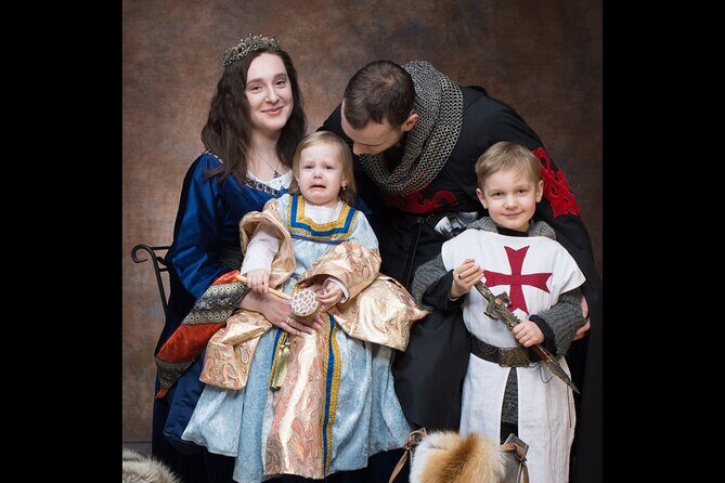 Tallinn Medieval Photo - An Immersive Photoshoot in the Heart of Tallinn