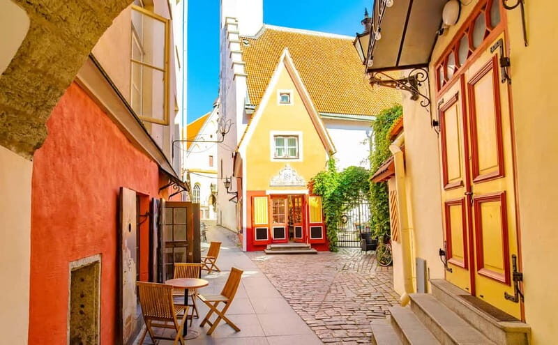 Tallinn Old Town: Stories and Views 2Hour Walking Tour - The Experience in Detail