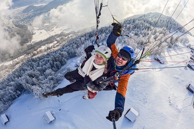 Tandem Paragliding Experience with Transport from Interlaken - Key Points