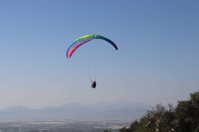 Tandem Paragliding Flight on Capaccio Paestum in Salerno - An In-Depth Look at the Paragliding Experience