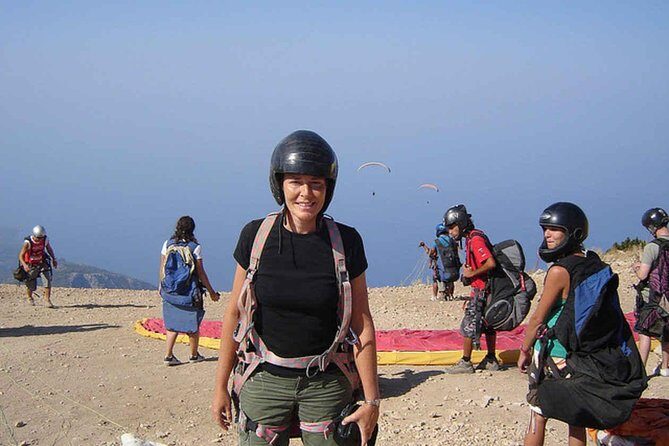 Tandem Paragliding in Alanya - The Practicalities: Transportation, Duration, and Group Size