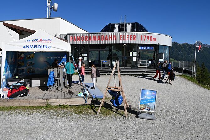 Tandem paragliding in the Stubai Valley near Innsbruck - Who Should Consider This Experience?