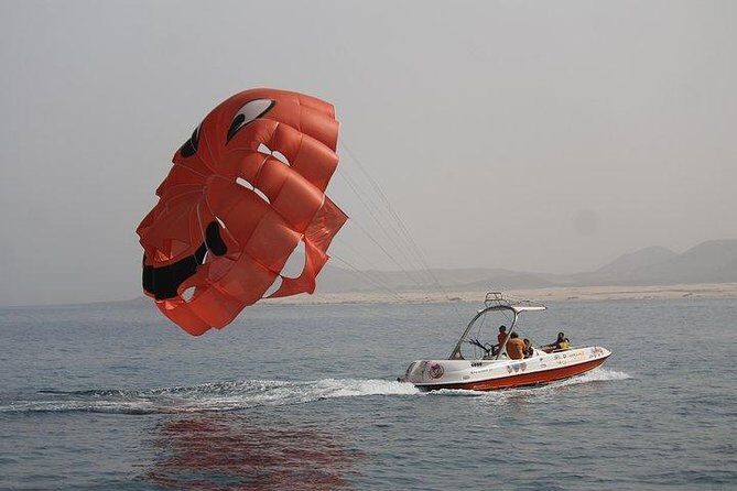 Tandem Parasailing and Jet Ski in Puerto del Carmen - What You Can Expect from the Tour