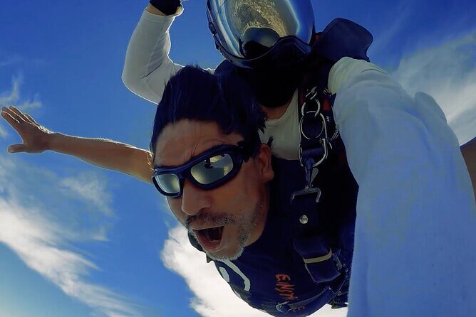 Tandem Skydive in Puerto Vallarta With Beach Landing - The Sum Up