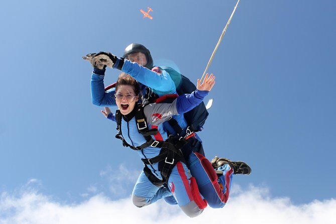 Tandem Skydiving Adventure in Prague - Who Will Love This Experience?