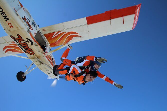 Tandem Skydiving in Prague - Tandem Jump with transfers! - FAQ
