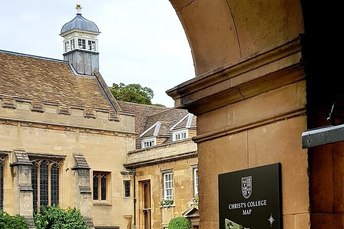 Tangential Cambridge: Group Walking Tour of Sights and Highlights - Key Points