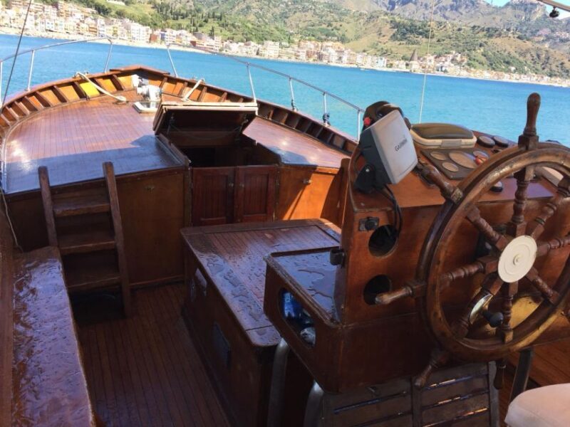 Taormina: Boat Tour to Taormina & Giardini Naxos with Drink - An Overview of the Itinerary