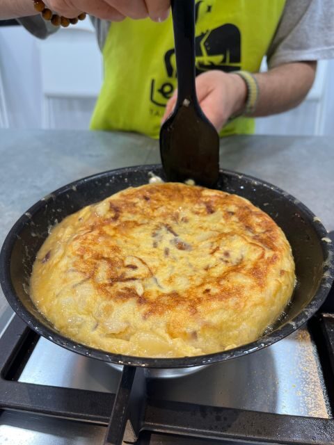 Tapas Class! Authentic Spanish tapas and Sangría! - Who This Tour Is Best For