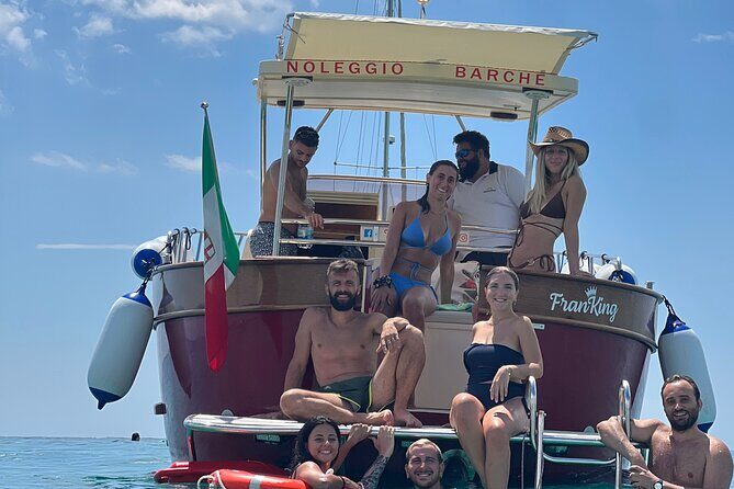 Taranto Boat Charter - Exploring Taranto by Boat: A Detailed Review of the Taranto Boat Charter Experience
