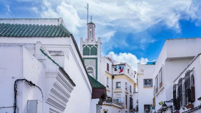 Tarifa: Day trip to Tangier by ferry with lunch and tour guide - Moroccan Cuisine and Scenic Highlights