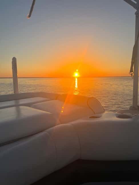 Tarpon Springs: Private Sunset Cruise with Tiki Bar Stop - What to Expect on Your Sunset Cruise