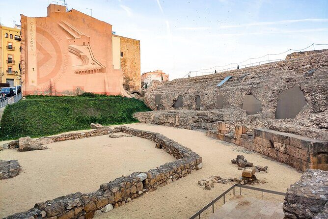 Tarragona Scavenger Hunt and Sights Self-Guided Tour - FAQs