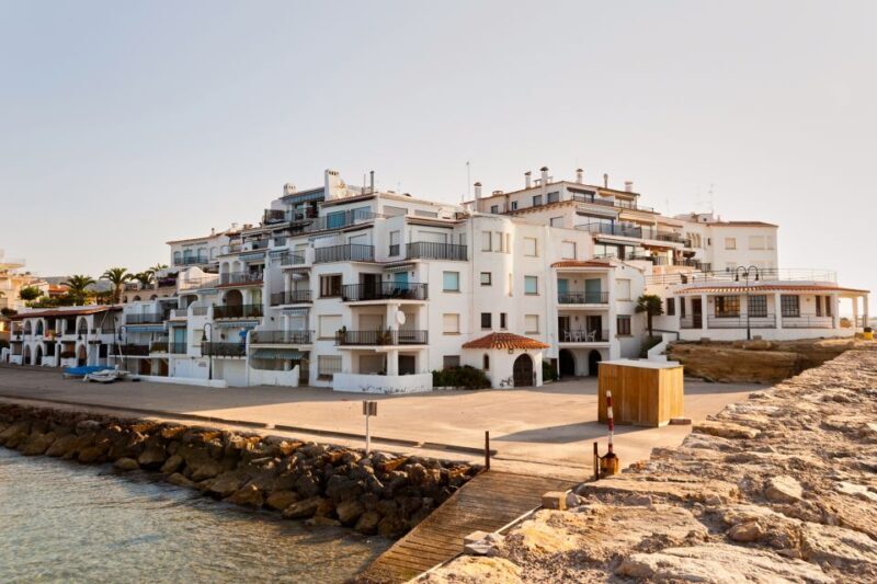 Tarragona & Sitges Small Group Full-Day Tour - A Relaxing Afternoon in Sitges