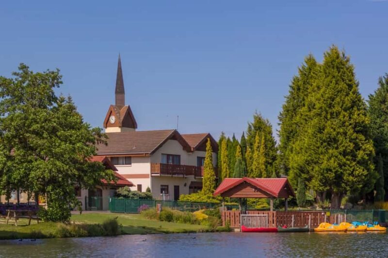 Tasmanias Cataract Gorge & Lavender Day - Who Will Love This Tour?  