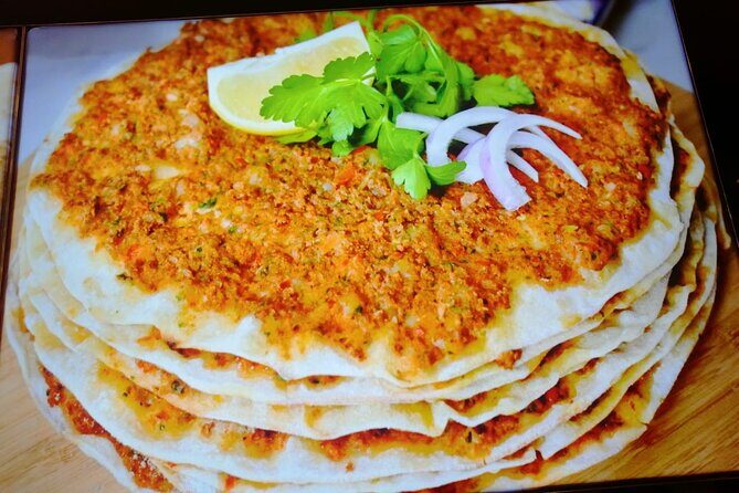 Taste Of Old City Street Food Tour with Local Guide - Starting Point and First Impressions