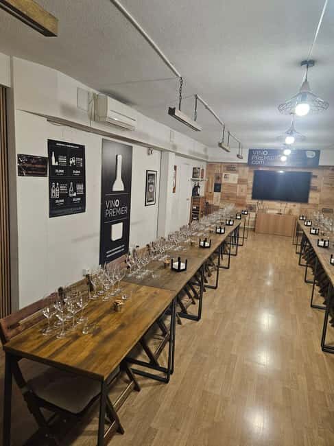 Tasting 3 glasses of wine + 3 tapas - The Itinerary Breakdown