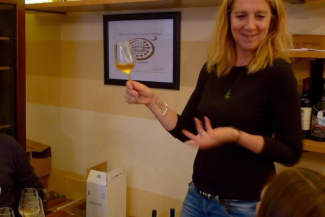 tasting and walk among the vineyards of the Cinque Terre - Key Points