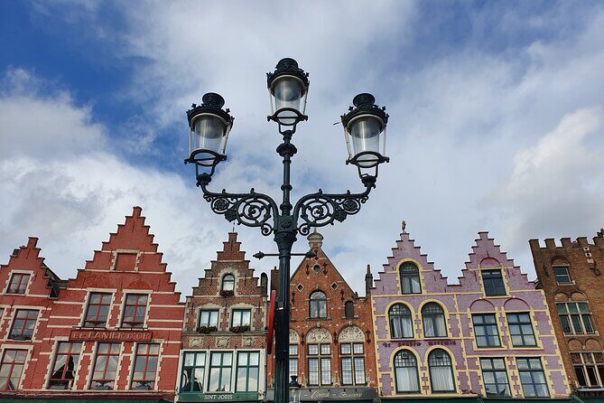 Tasty massage chocolate and spicy stories! - Exploring Bruges with a Personal Touch