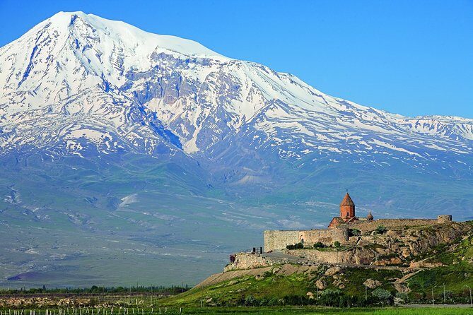 Tatev,Shaki(waterfall),Noravank,Wine tasting,Khor Virap - Key Points