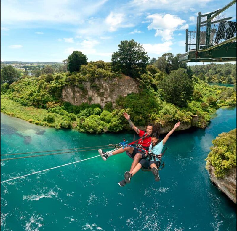 Taup: Bungy Jump and Swing Combo - Introducing the Experience