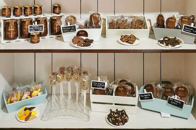 Tavira Tuk Tuk Tour - Chocolate Tour - Tavira City & Chocolate - Who Should Consider This Tour?