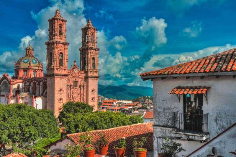 Taxco tour from Mexico City: & Xochicalco Pyramids - Why This Tour Works Well