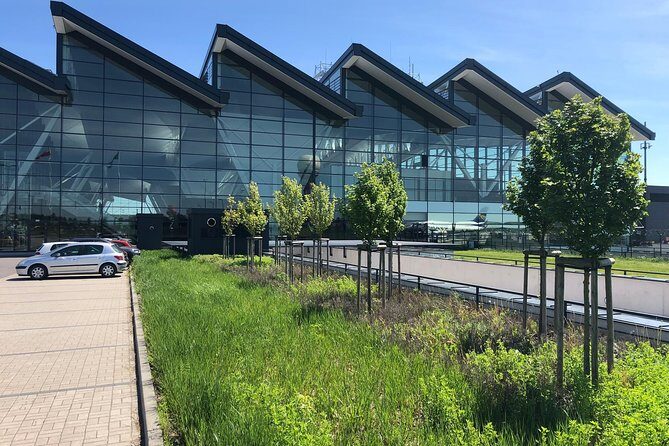 Taxi from Gdask airport to city centre ( old town Gdask ) - FAQ: Your Practical Questions Answered