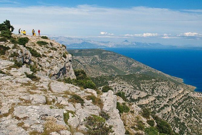 Taxi Supetar, Bra - The Sum Up