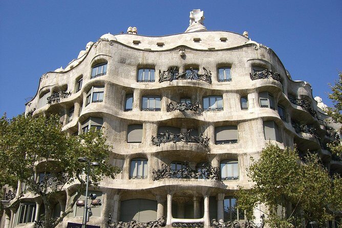 Taxi Transport from Barcelona airport to hotel - Detailed Review of the Barcelona Airport Private Taxi Transfer