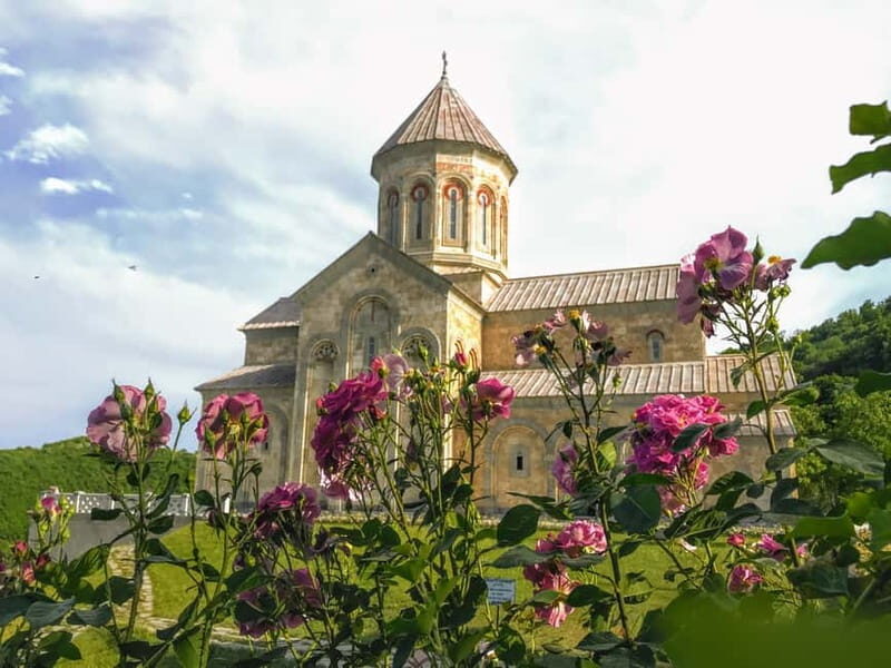 Tbilisi: Kakheti Signagi Telavi Alaverdi Full-Day Tour - Alaverdi Monastery and the Tall Cathedral