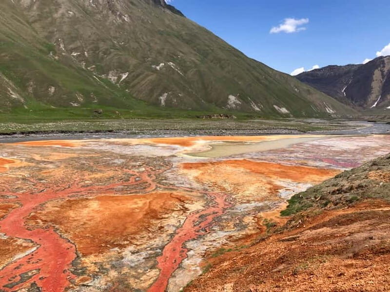 Tbilisi: Kazbegi Gudauri Ananuri and Truso Adventure by 4x4 - Exploring the Tbilisi: Kazbegi Gudauri Ananuri and Truso Adventure by 4x4