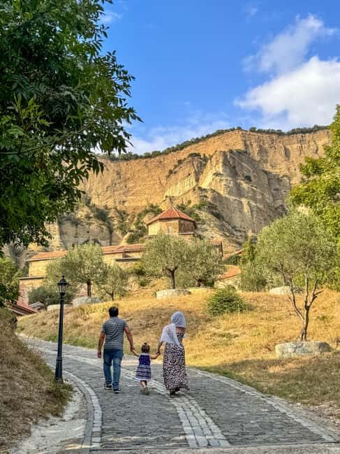 Tbilisi: Mtskheta Private Tour with Shio-Mgvime Caves - Key Points