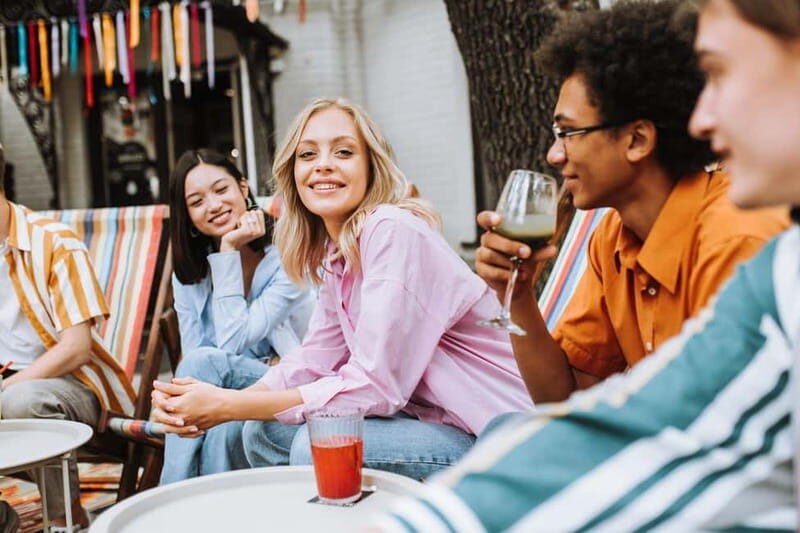 Tbilisi: Nightlife Highlights Tour with Welcome Drinks - Key Points