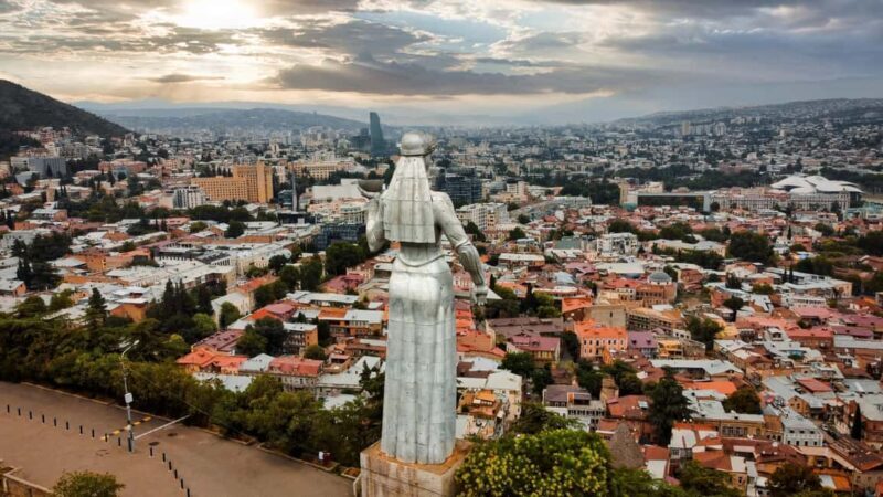 Tbilisi: Old and New City Guided Tour with 2 Cable Car Rides - Key Points