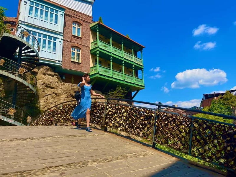 Tbilisi: Old & New City Guided Tour with 15 Tastings & Wine - Unpacking the Tour: A Step-by-Step Breakdown