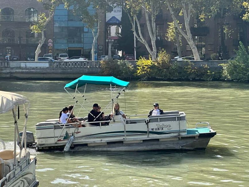Tbilisi: River Sightseeing Boat Ride with Welcome Drink - Who Will Love This Tour?